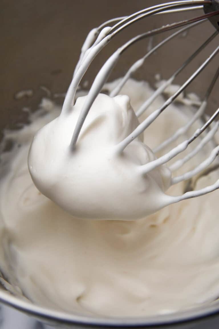 Vegan Meringue (Aquafaba Meringue) - The Hidden Veggies