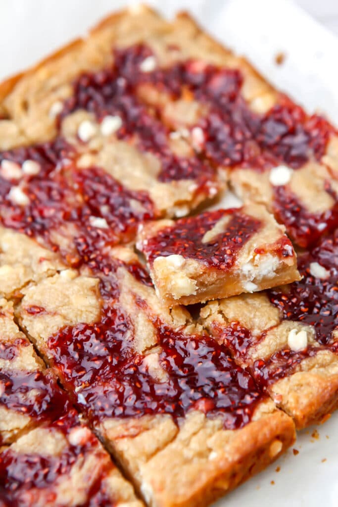 Vegan Blondies (White Chocolate Raspberry) - The Hidden Veggies