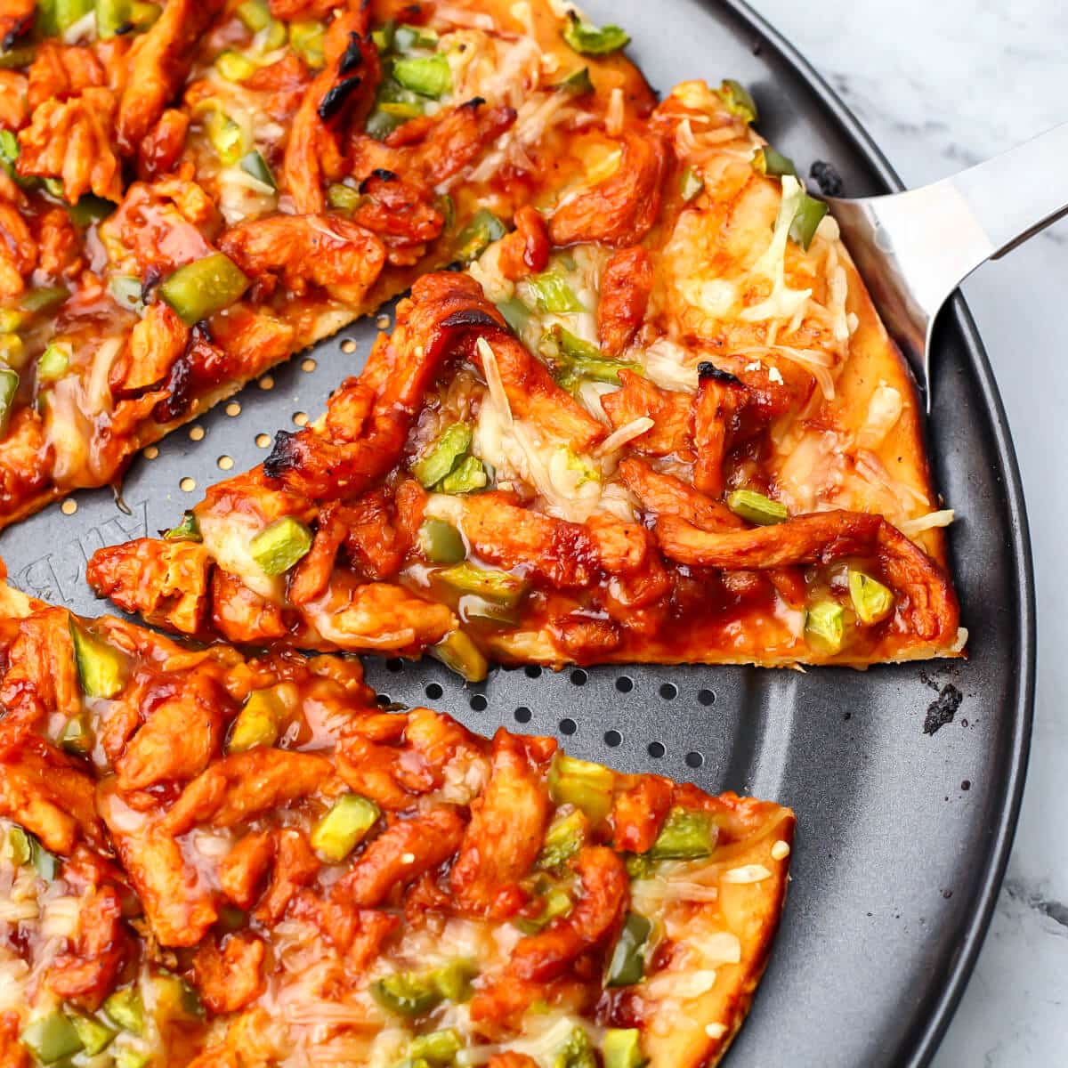 Vegan BBQ Chicken Pizza - The Hidden Veggies